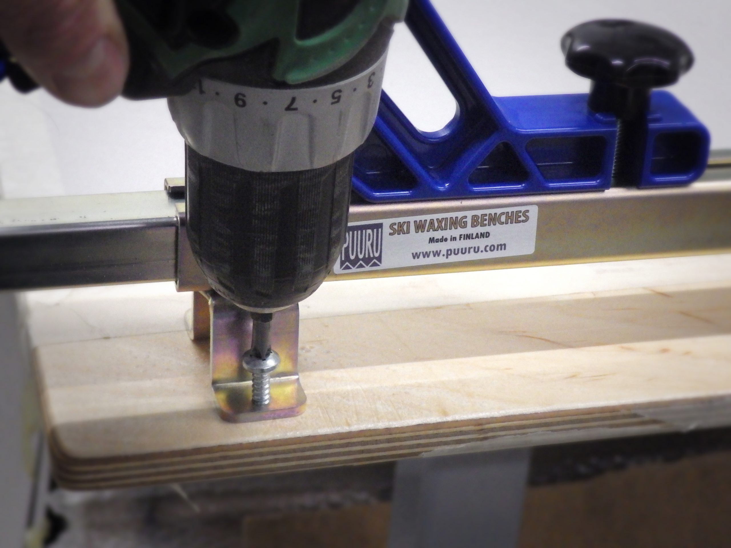 PP-Profile is a wax bench for permanent mounting | Ecoaims
