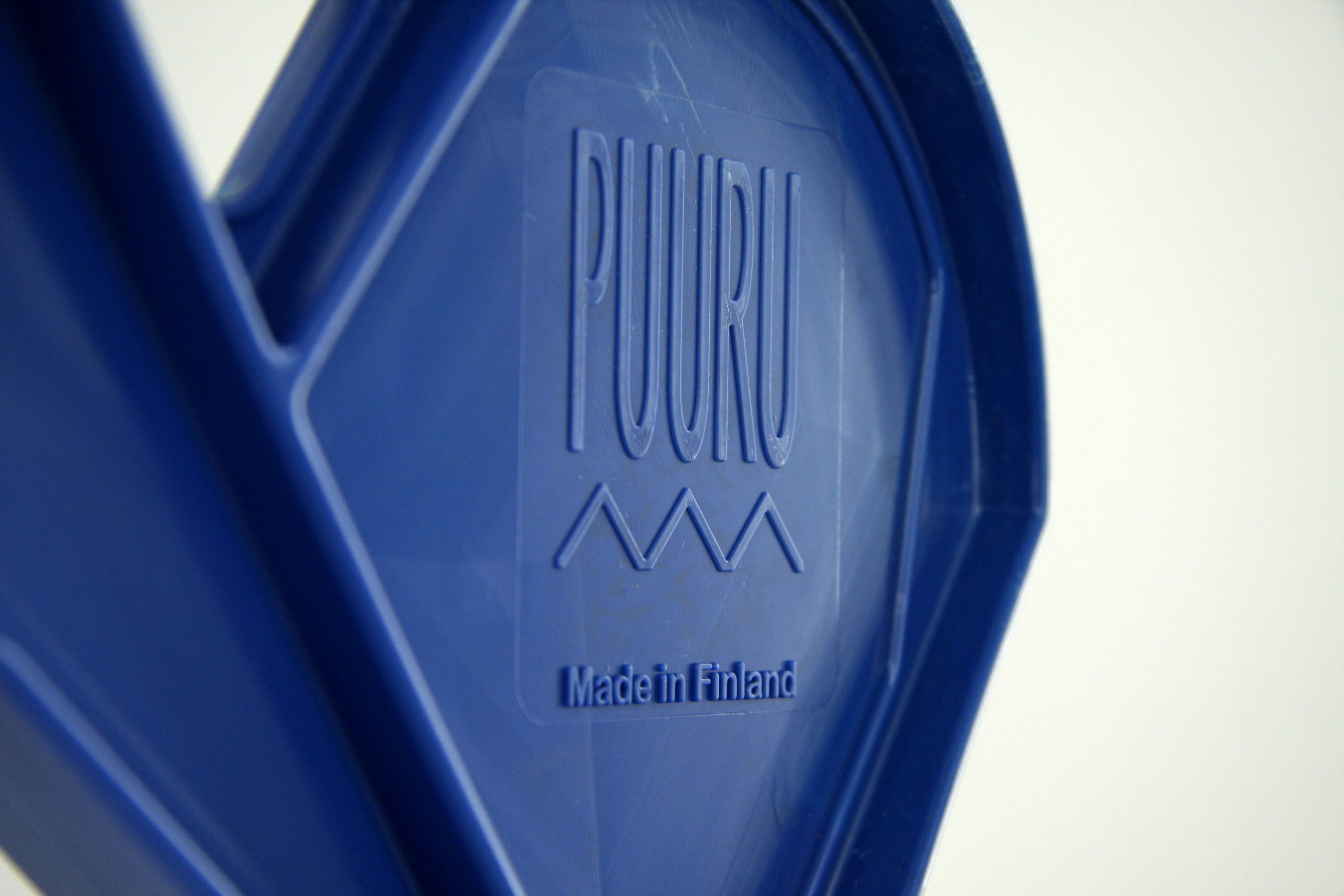 PP-Profile is a wax bench for permanent mounting | Ecoaims